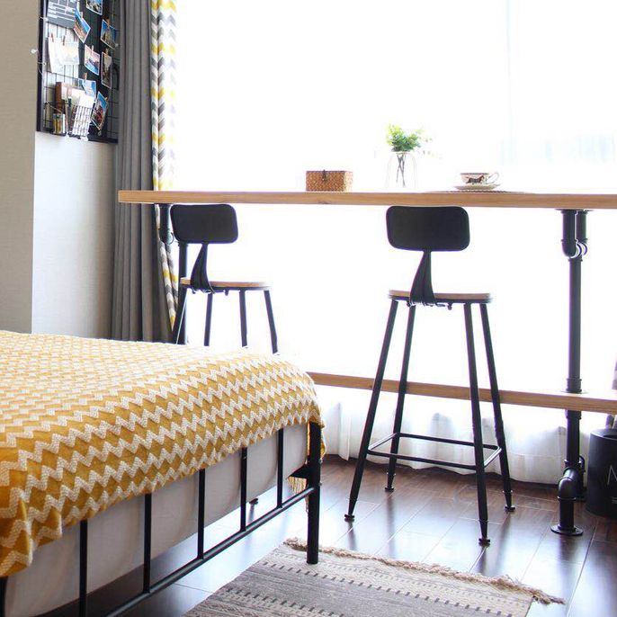 Brown Industrial Style Bar Table Solid Wood Milk Tea Shop Bar Table ...