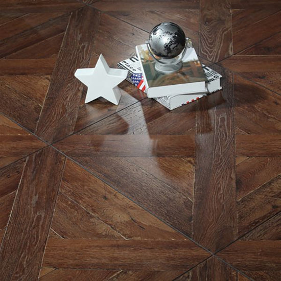 Scratch Resistant Floor Natural Oak Textured Laminate Flooring - Clearhalo