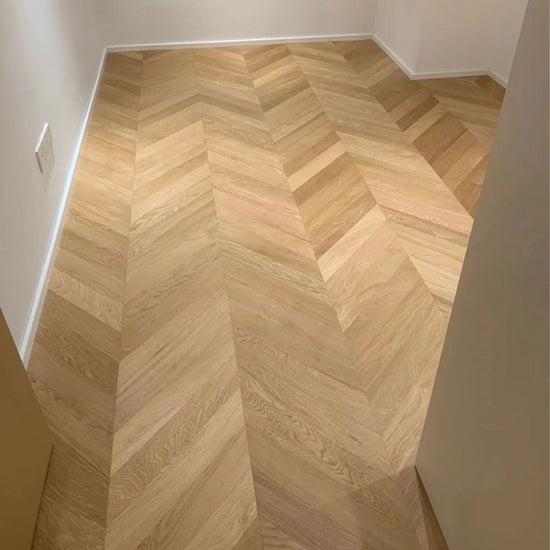 Contemporary Laminate Flooring Light Wooden Laminate Plank Flooring ...