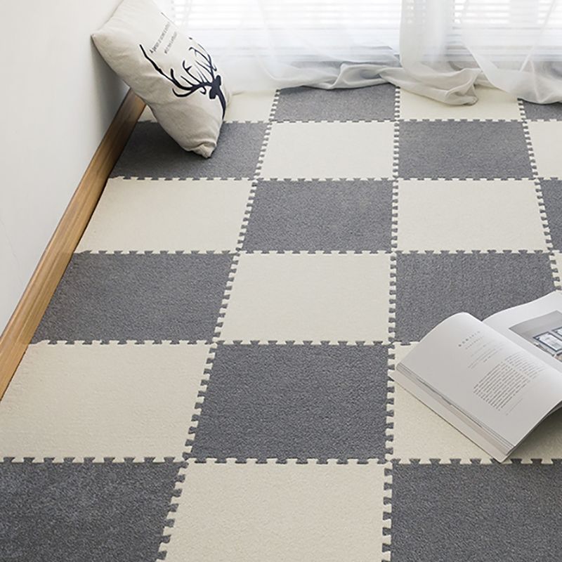 Bedroom Carpet Tiles Interlocking Square Stain Resistant Carpet Tiles ...