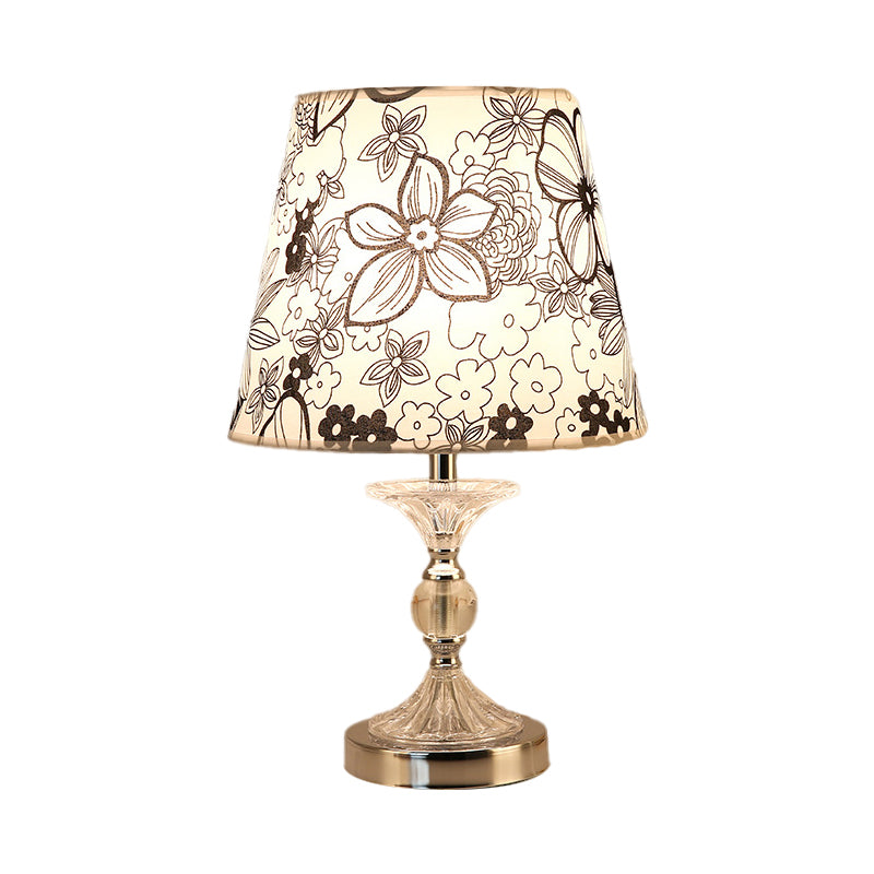 1 Bulb Table Light with Flower-Patterned Shade Fabric Traditional ...