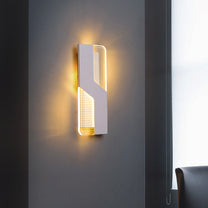 White Geometric Wall Mount Lamp Nordic LED Acrylic Wall Lighting ...