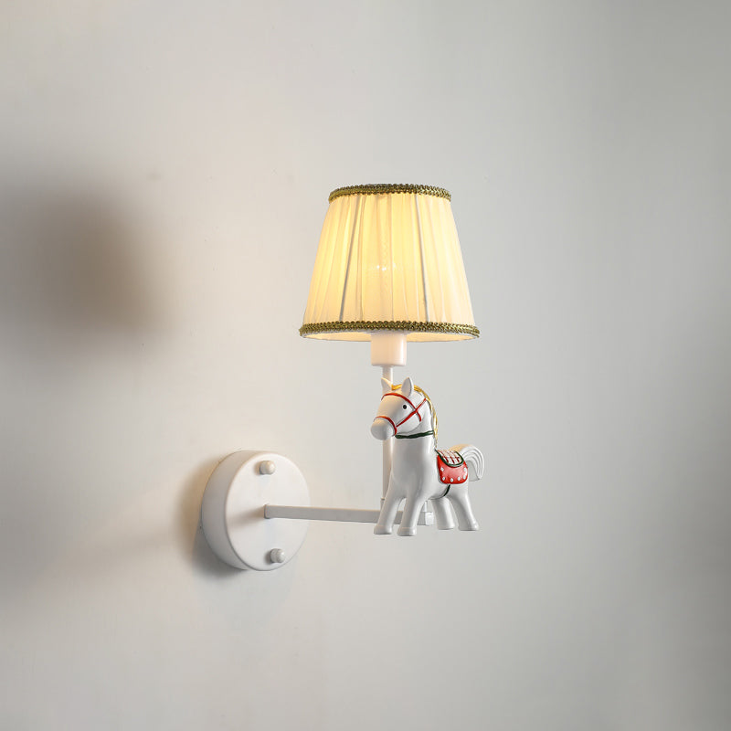 Single-Bulb Bedroom Wall Light Fixture Cartoon White Wall Mount Light ...