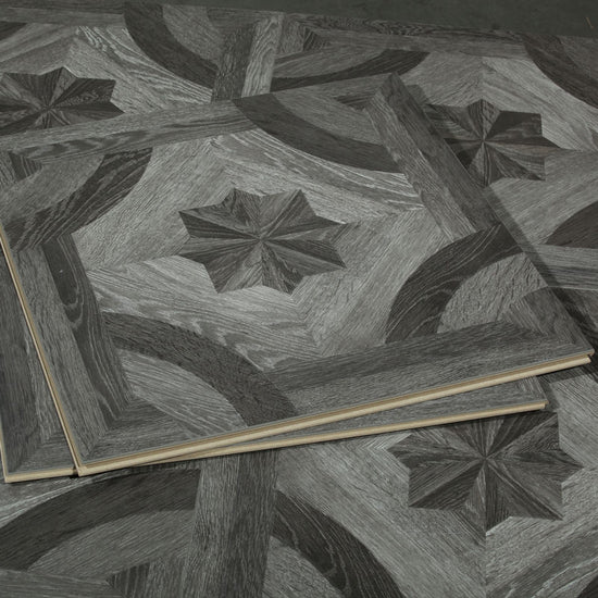 Scratch Resistant Floor Natural Oak Textured Laminate Flooring - Clearhalo