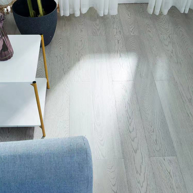 Traditional Laminate Floor Click-Lock Mildew Resistant Laminate Plank ...